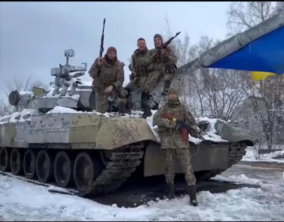 The tanks of the 4th Guards Tank Division of the Moscow Garrison were ...