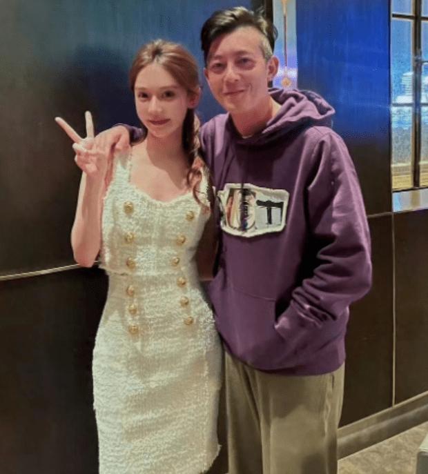 Edison Chen, 43, took an intimate photo with a young female internet ...