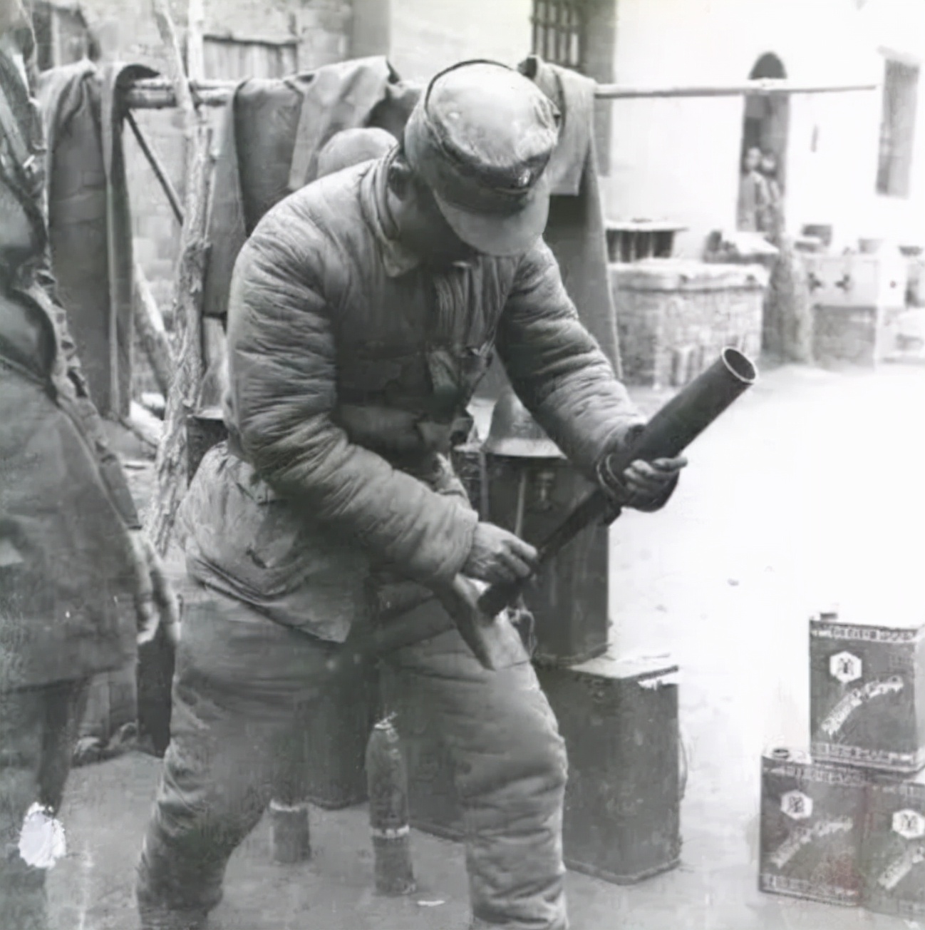 The Japanese grenadier during the War of Resistance against Japan: It ...