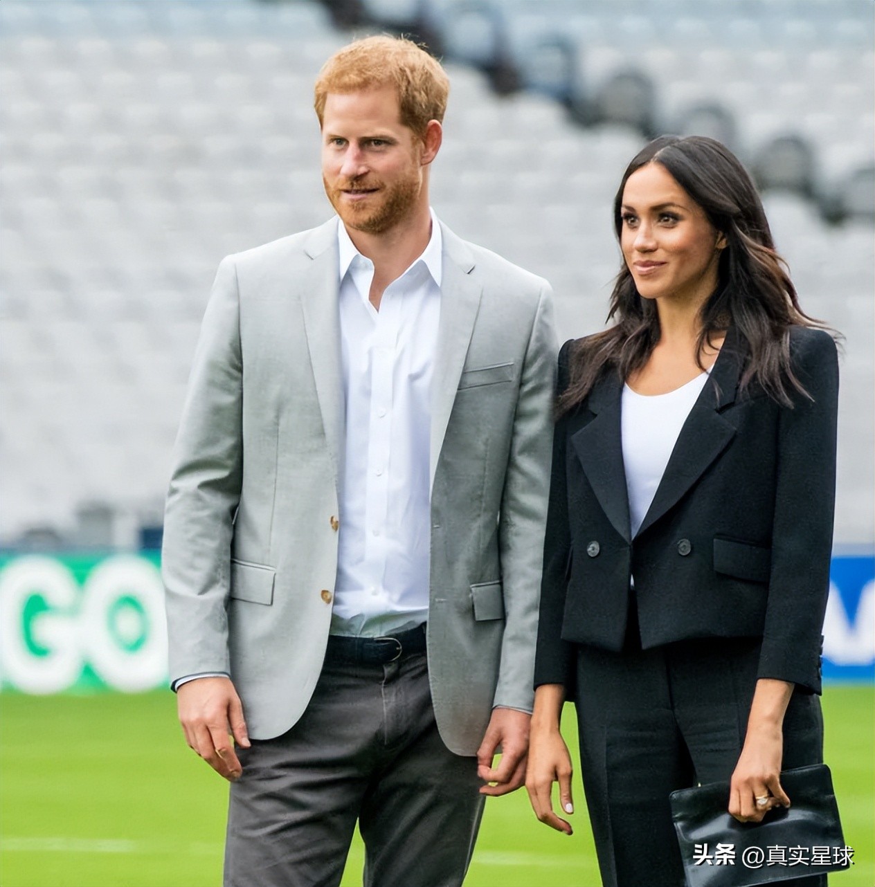 Global mockery! Harry and Meghan actually wanted to sit on Air Force ...