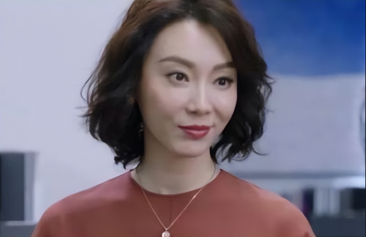 Top 5 "fake" acting skills of stars, false voice, fake face, fake tears ...