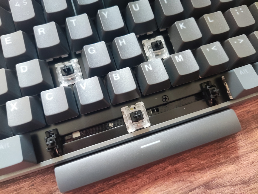 Rapoo V700-8A multi-mode wireless gaming mechanical keyboard: this is ...