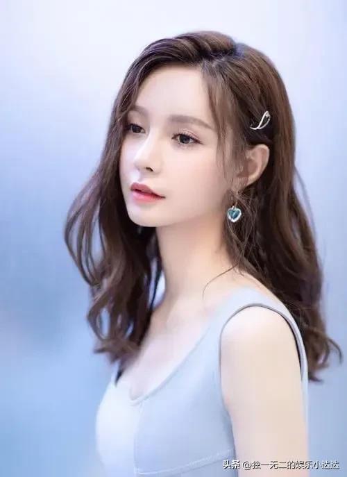 Shen Mengchen: Fresh and cute! - iNEWS