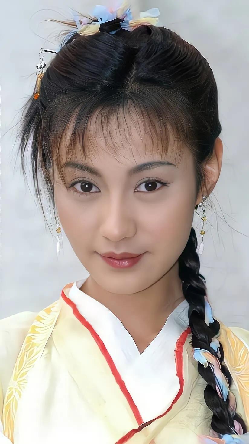Jiang Yuyan, played by Yang Xue, said that she looks a lot like Yang ...
