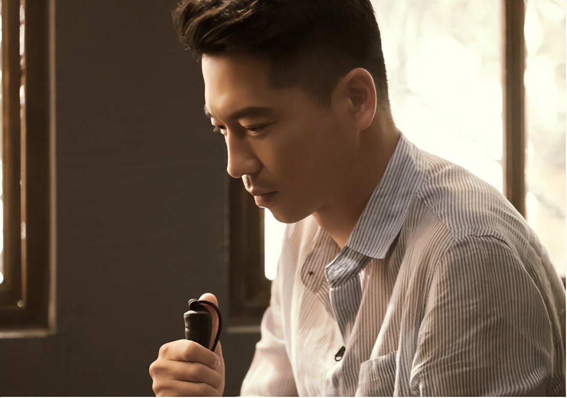 The Feitian Awards are full of stars!Sun Li's black silk is too weird ...