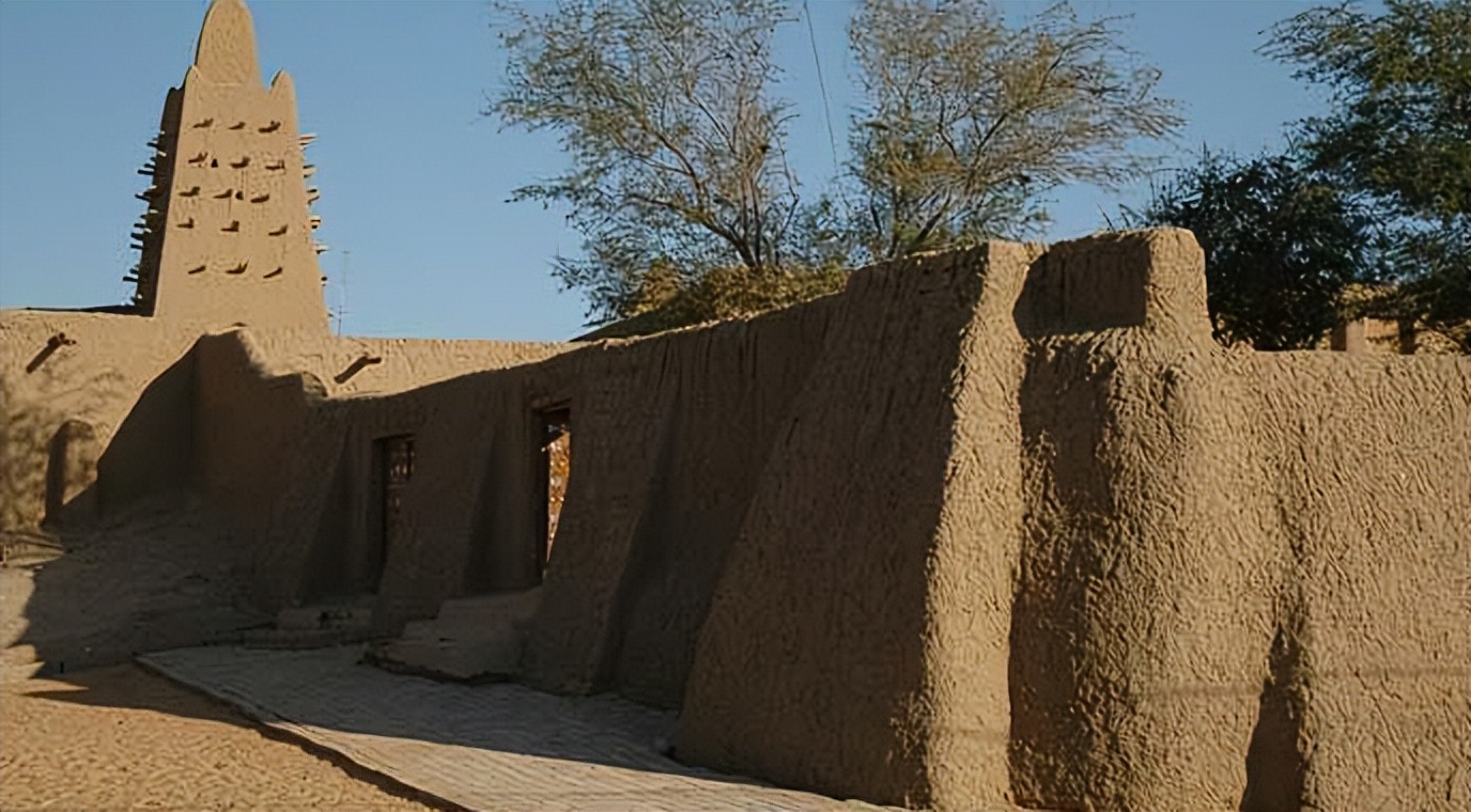 Why was Timbuktu, the treasure of West African civilization, buried in ...