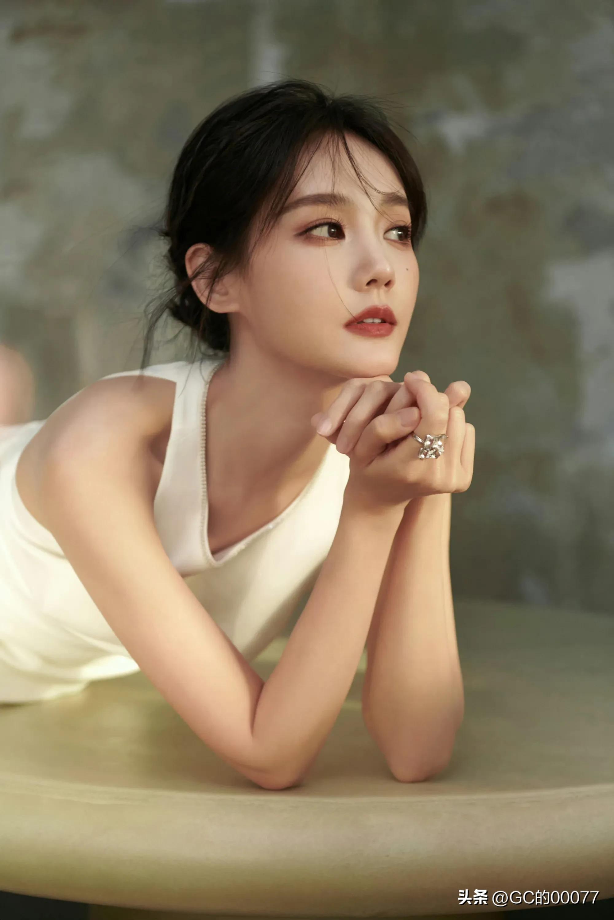 Star picture Li Yitong - iMedia