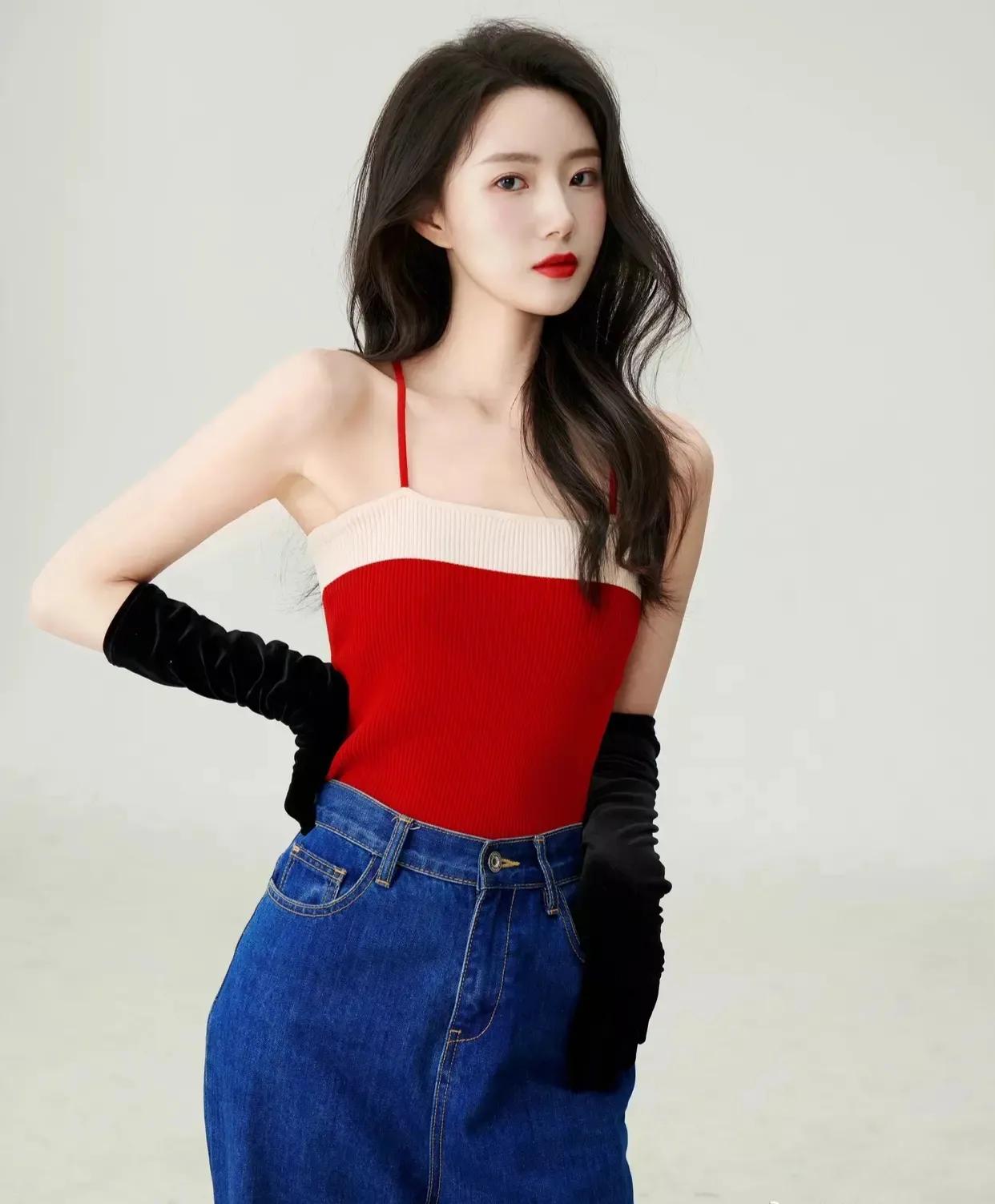 Yu Zhihui, Hong Kong style photo, beautiful and sassy - iNEWS