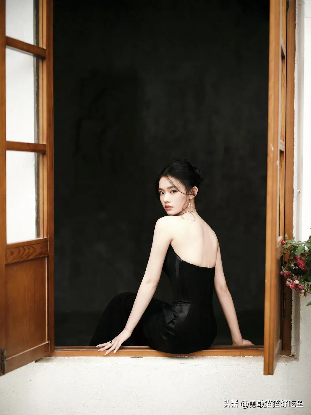 Mao Xiaotong Lin Yun Liu Shishi Jiang Shuying - iNEWS