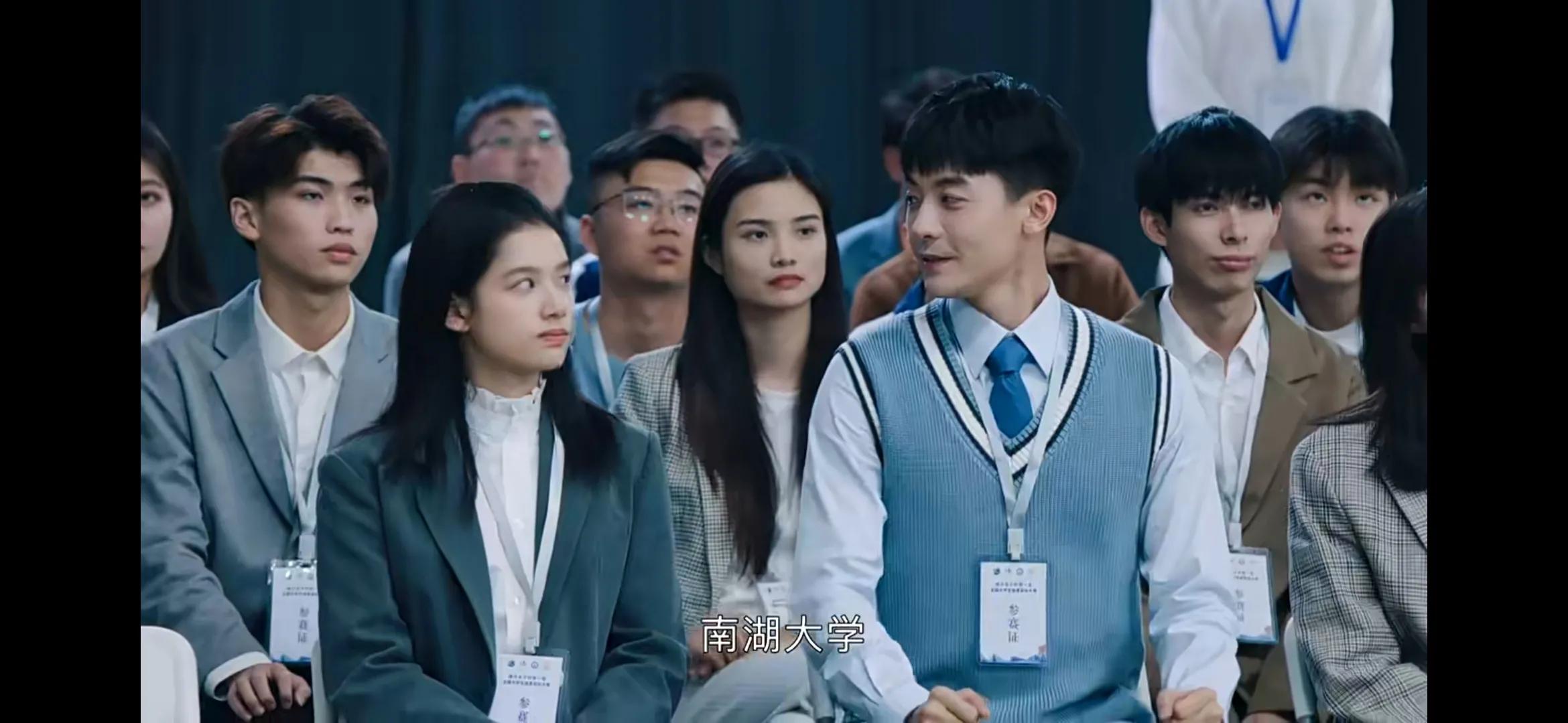 "Ignite You and Warm Me" Fang Zhijing won the special award, Li Xun is ...