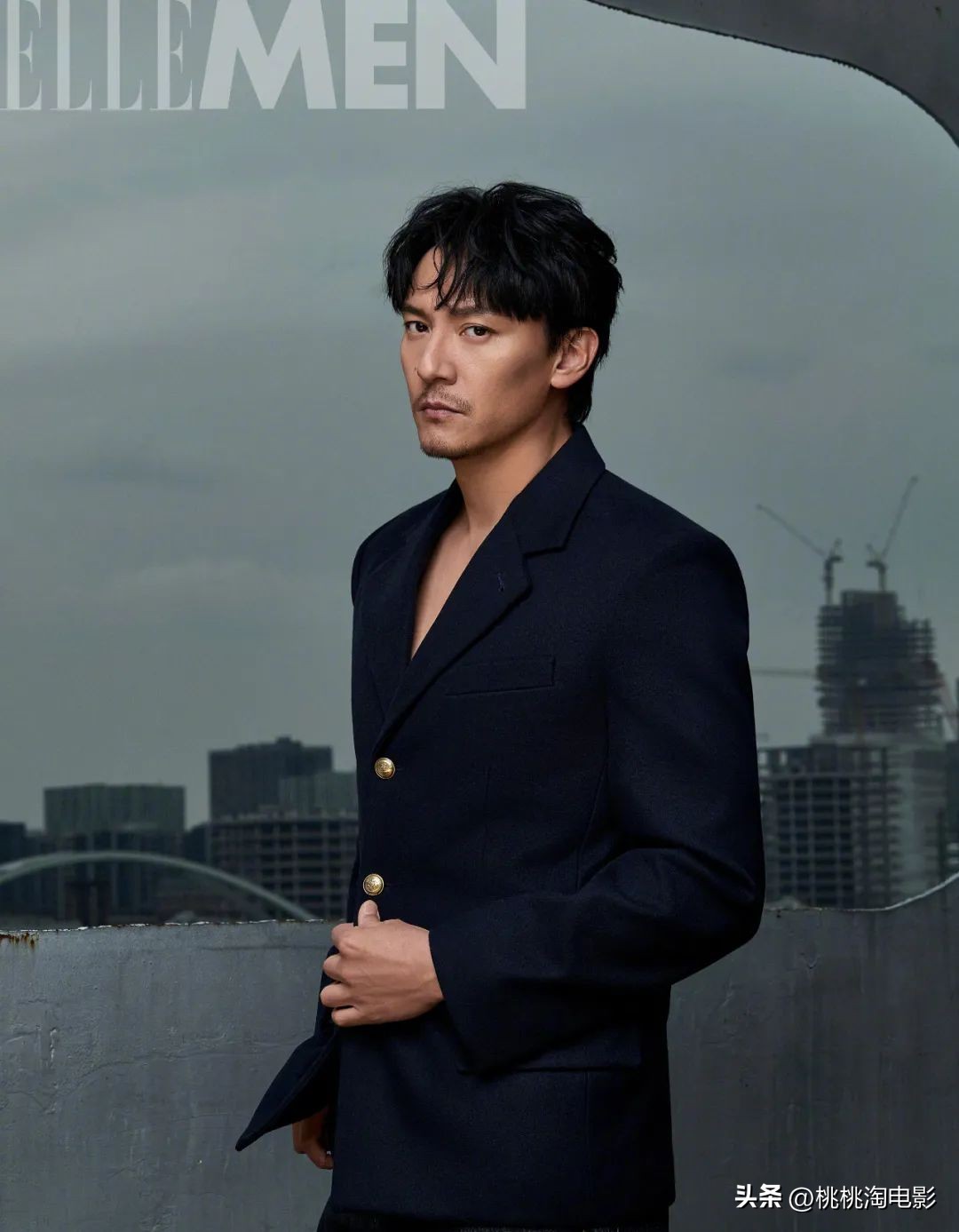 Actor Zhang Zhen's "ElleMEN" cover blockbuster, the elegant and ...