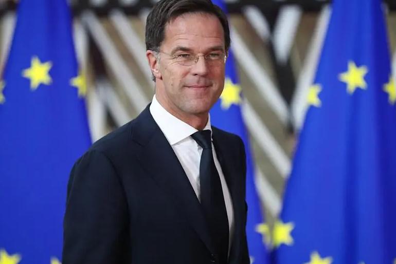 Macron advocates neutrality in Europe, but the Dutch prime minister ...