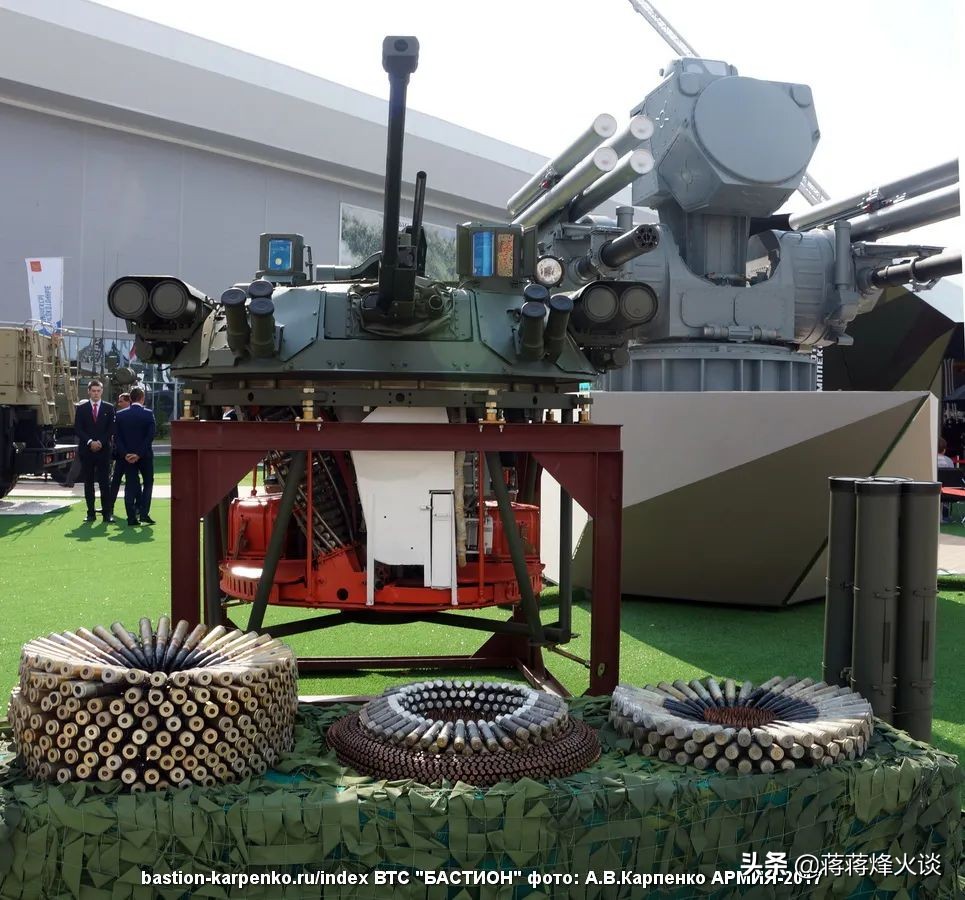 Algeria's modified T-62 participated in the military parade, and the ...