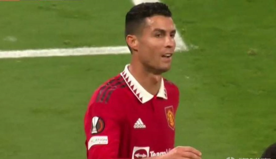 Absolutely!Helping Manchester United lose the game by himself, Ronaldo ...