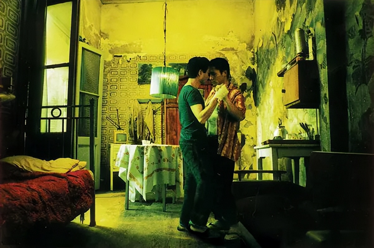 The emotional home of three beautiful men, a classic in Hong Kong films - iNEWS