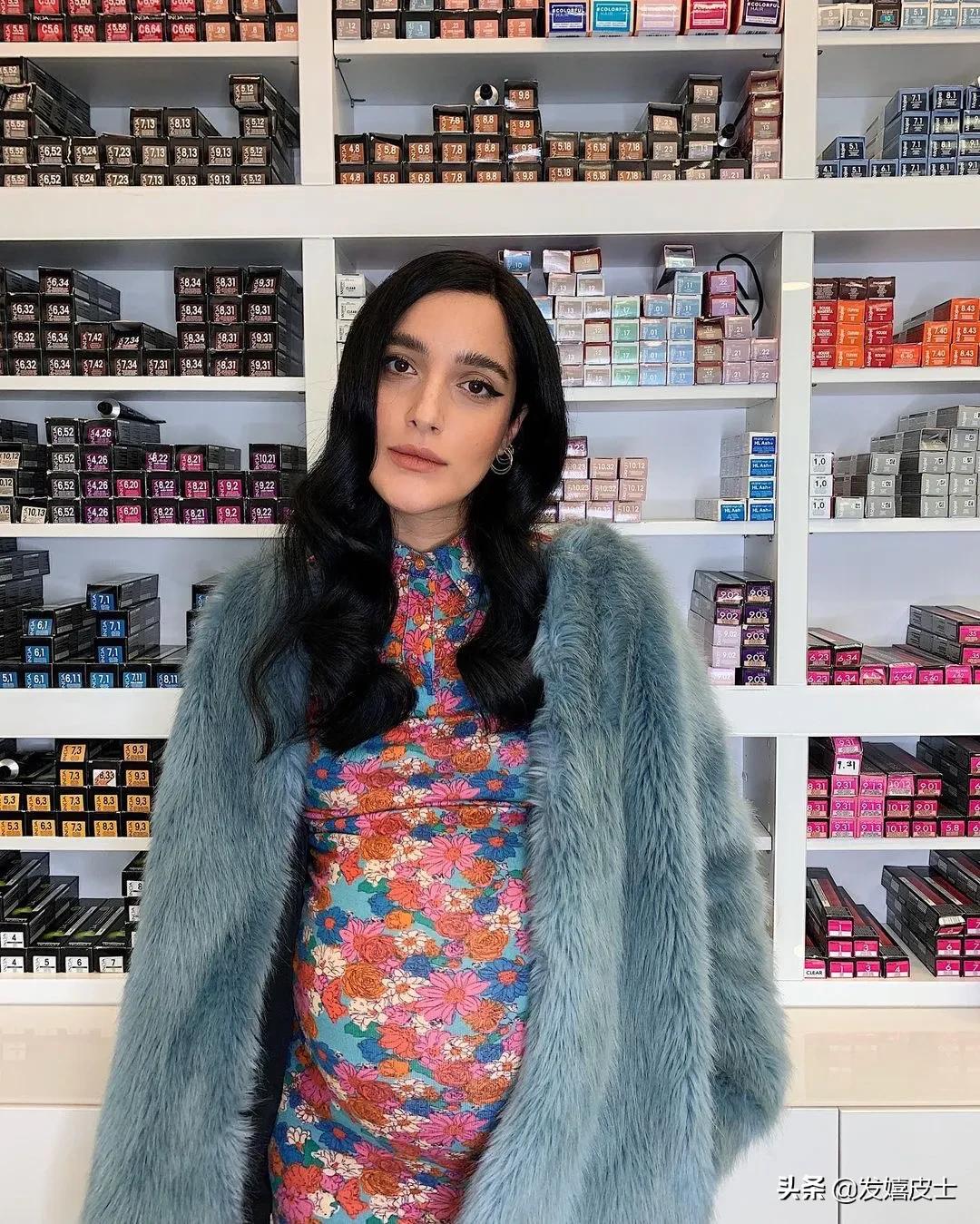 Italian singer Levante - iNEWS