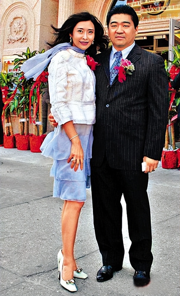 A generation of goddess Ye Yuqing: Marrying a rich fan and giving birth ...