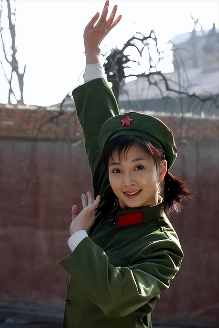 Yin Tao's "pornographic photos" were picked up? The ex-husband was imprisoned, the former black ...