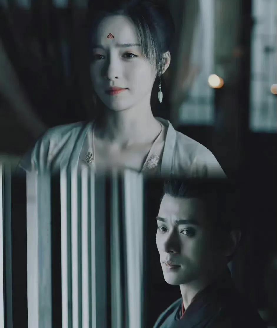 There are also surprises in the short play - iNEWS