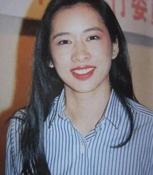 Zhu Lingling, who married two wealthy families - iNEWS