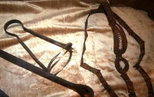 How were women and captives punished on both sides of ancient wars? The ...