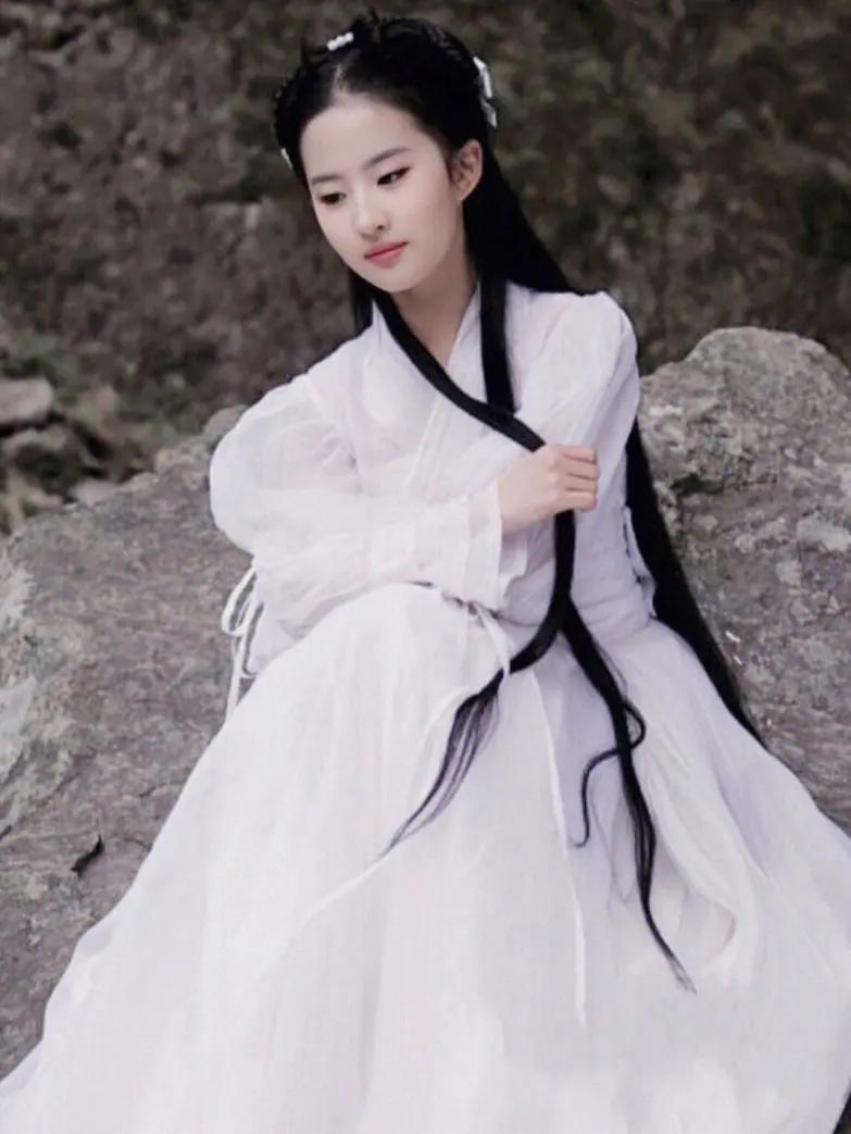 Little Dragon Girl Liu Yifei - iNEWS