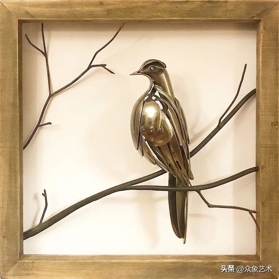 Delicate Metal Animal Sculptures - iNEWS