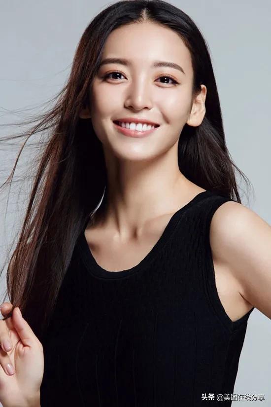 Appreciation of You Jingru's Beautiful Picture Series - iNEWS