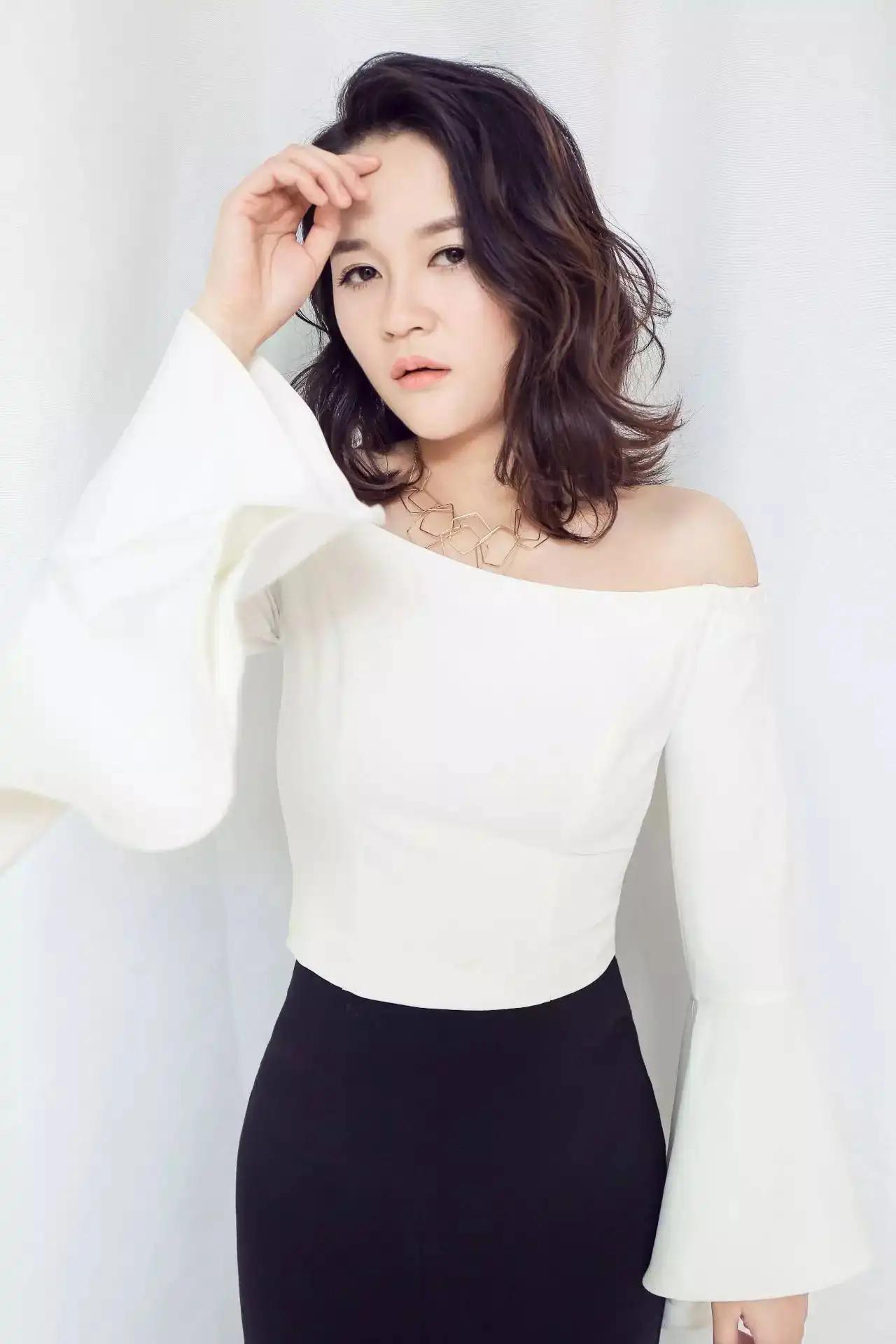 Mingyang Entertainment—Beauty Star—Cheng Xiang - iNEWS