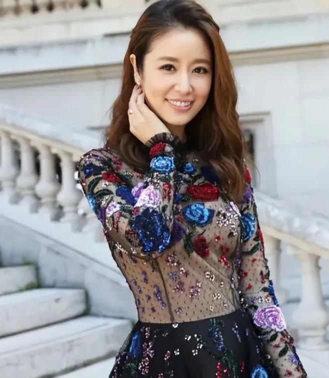 Lin Hsinju's true portrayal astounds everyone, showing natural beauty ...