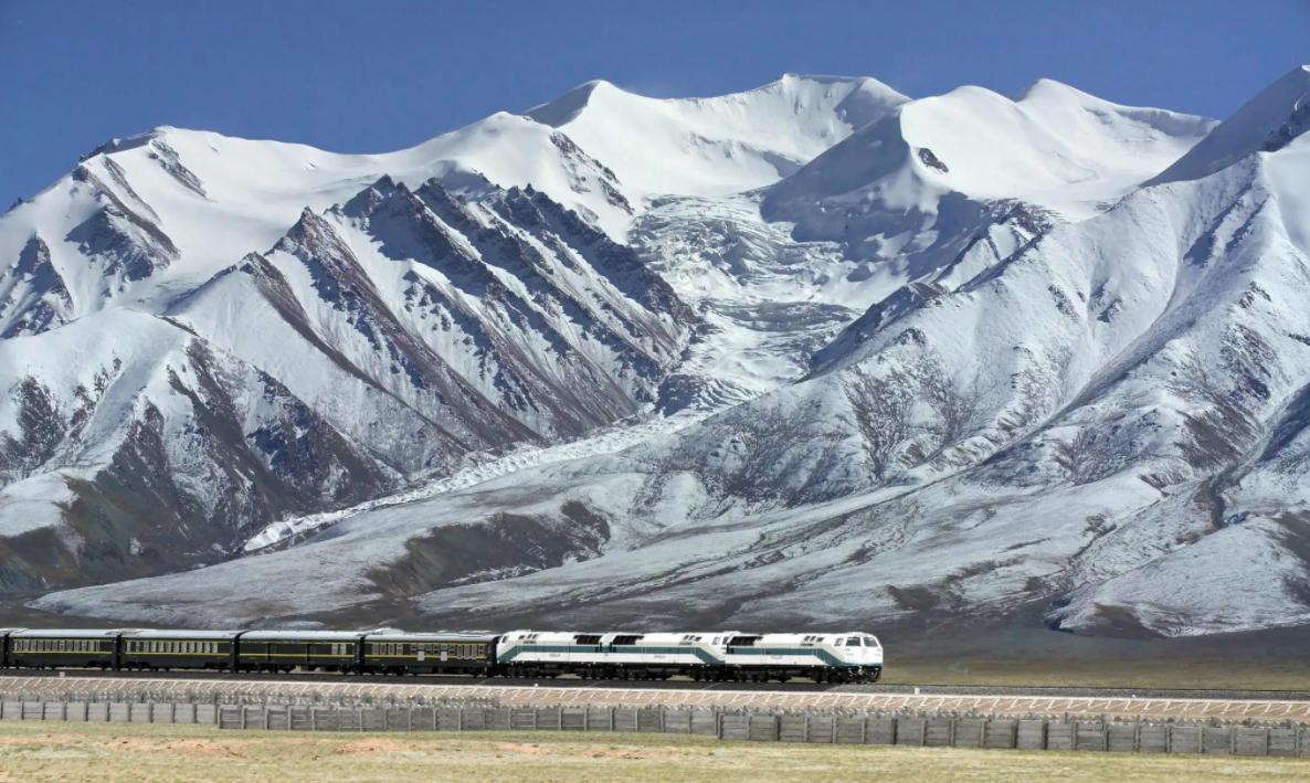 Build a railway in the Himalayas!How difficult is the "China-Nepal ...