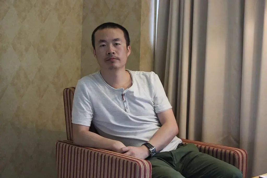 "Hidden in the Dust" counterattack is like a myth, director Li Ruijun refused to "hold fruit and ...