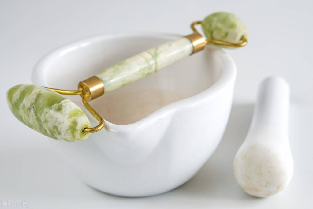 Moon Palace Rabbit Shadow - iNEWS