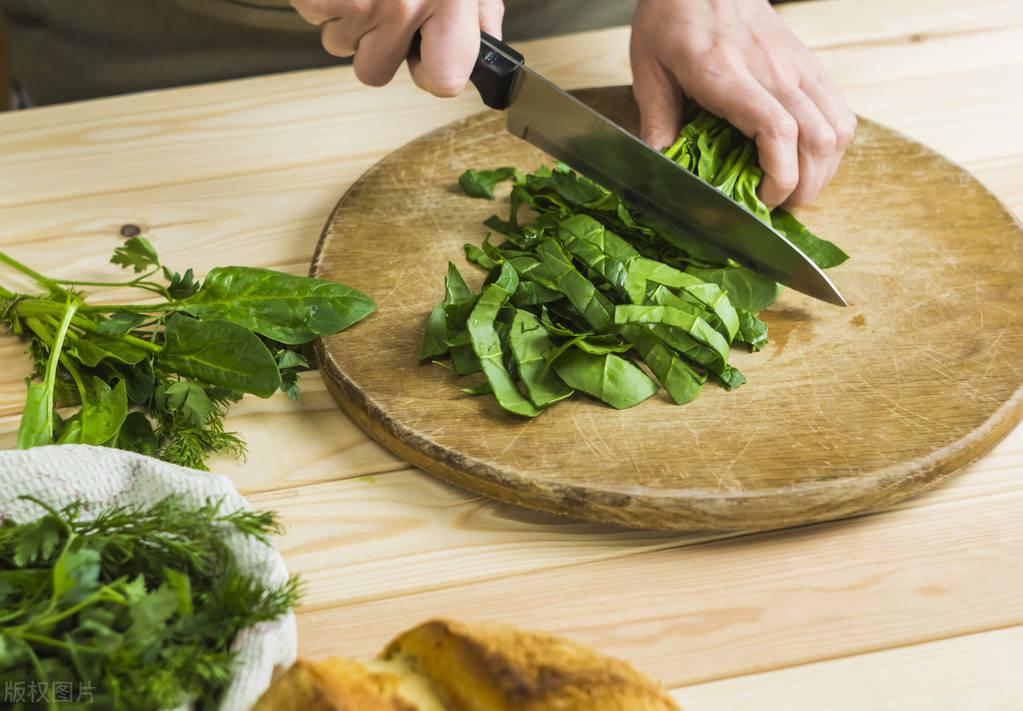 What goes best with spinach?Share 3 different methods, sweet and not ...