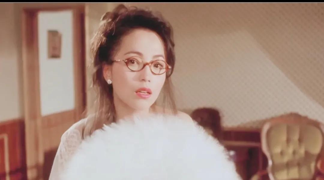 From a charming beauty to a charming "beauty" Sister Pomegranate's ...