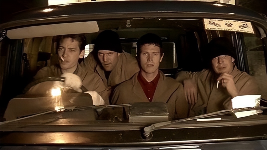 Two Smoking Barrels: The Ultimate Work of British Gangster Comedy - iNEWS