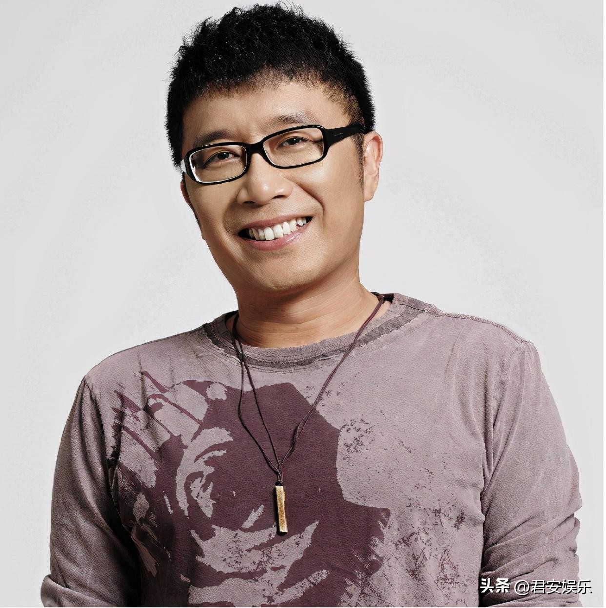 How many do you remember of the 4 singers who "was once very popular ...