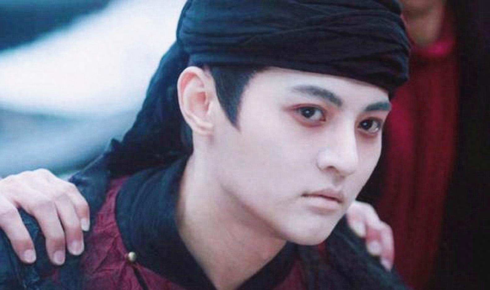 "Tangmen Terror 2": The mysterious man in black appears, Su Wuming and Lu Lingfeng take an ...