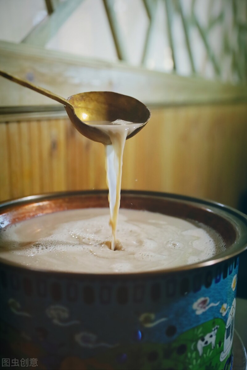 Have you ever had the "salty milk tea" in Inner Mongolia? - iNEWS