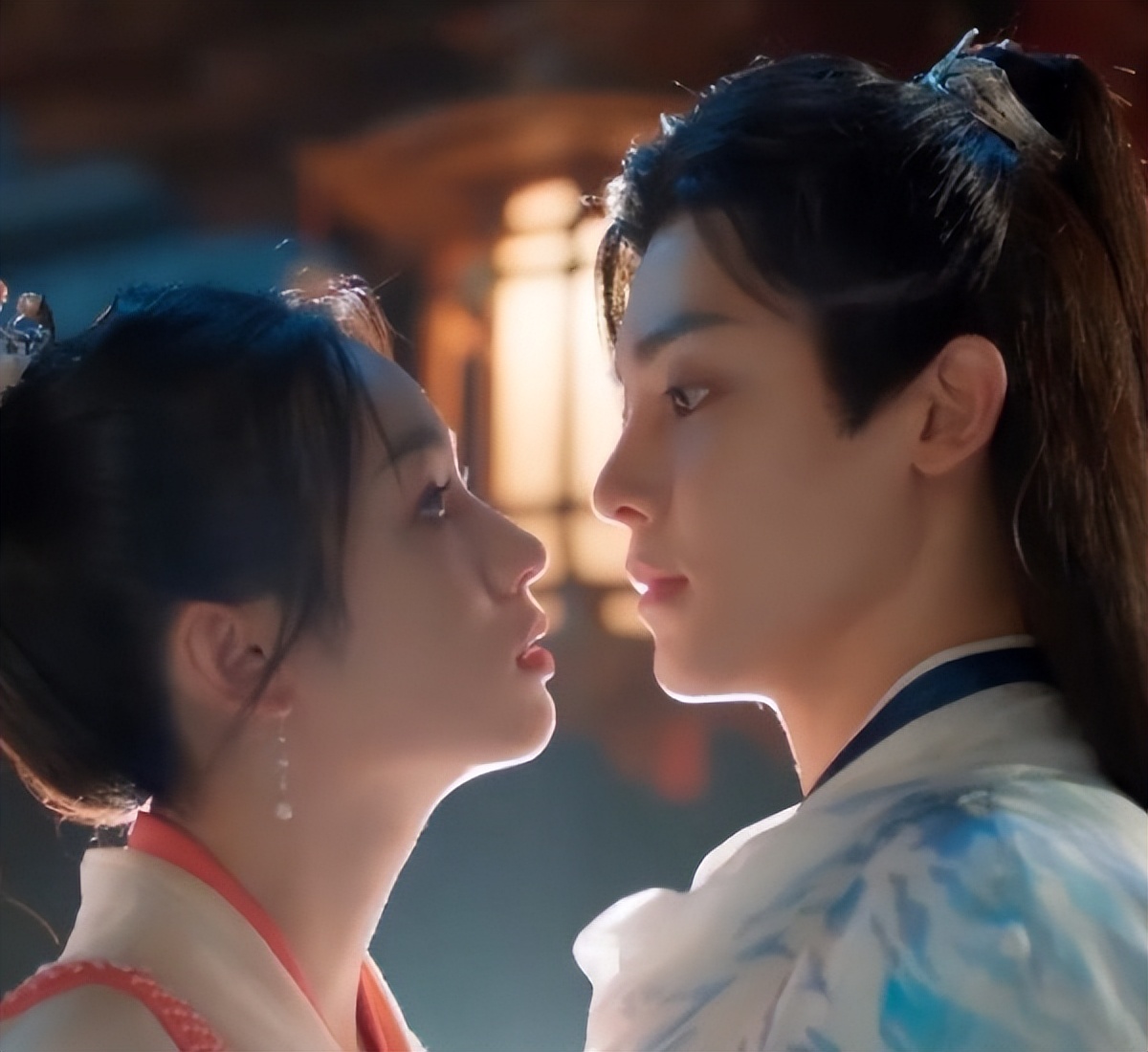 The starring role of Hu Xin was ridiculed for being uneducated, and he ...