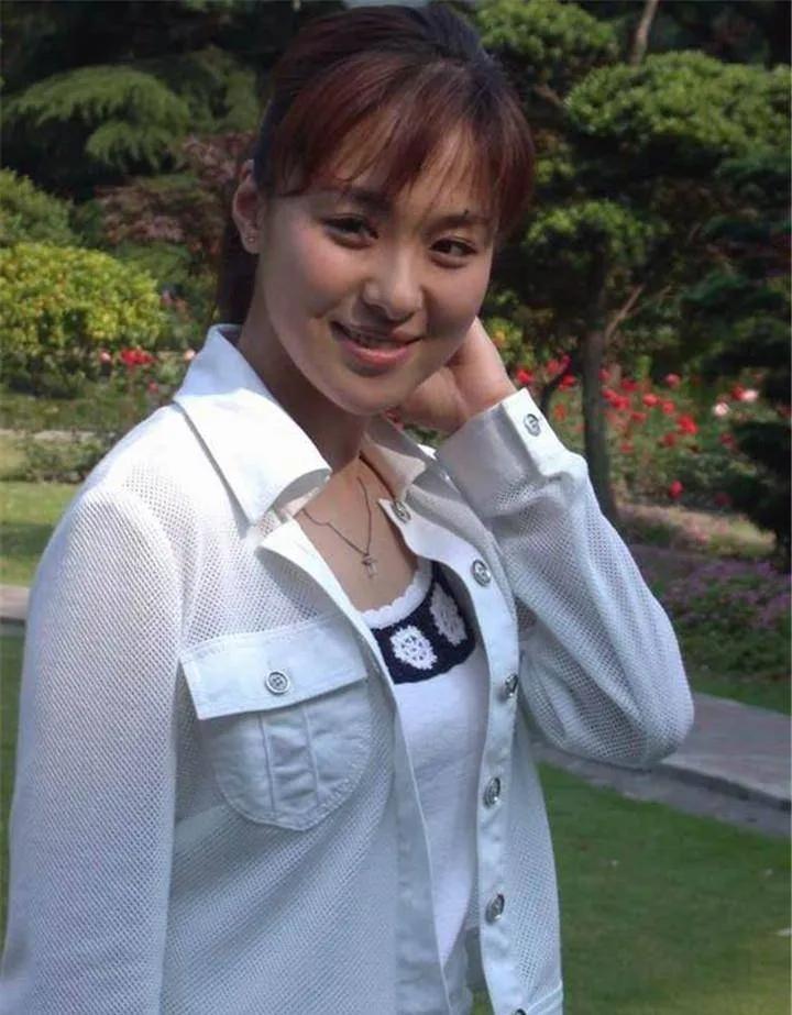 Zhang Guoli was once fascinated by her, and now he has been married for ...