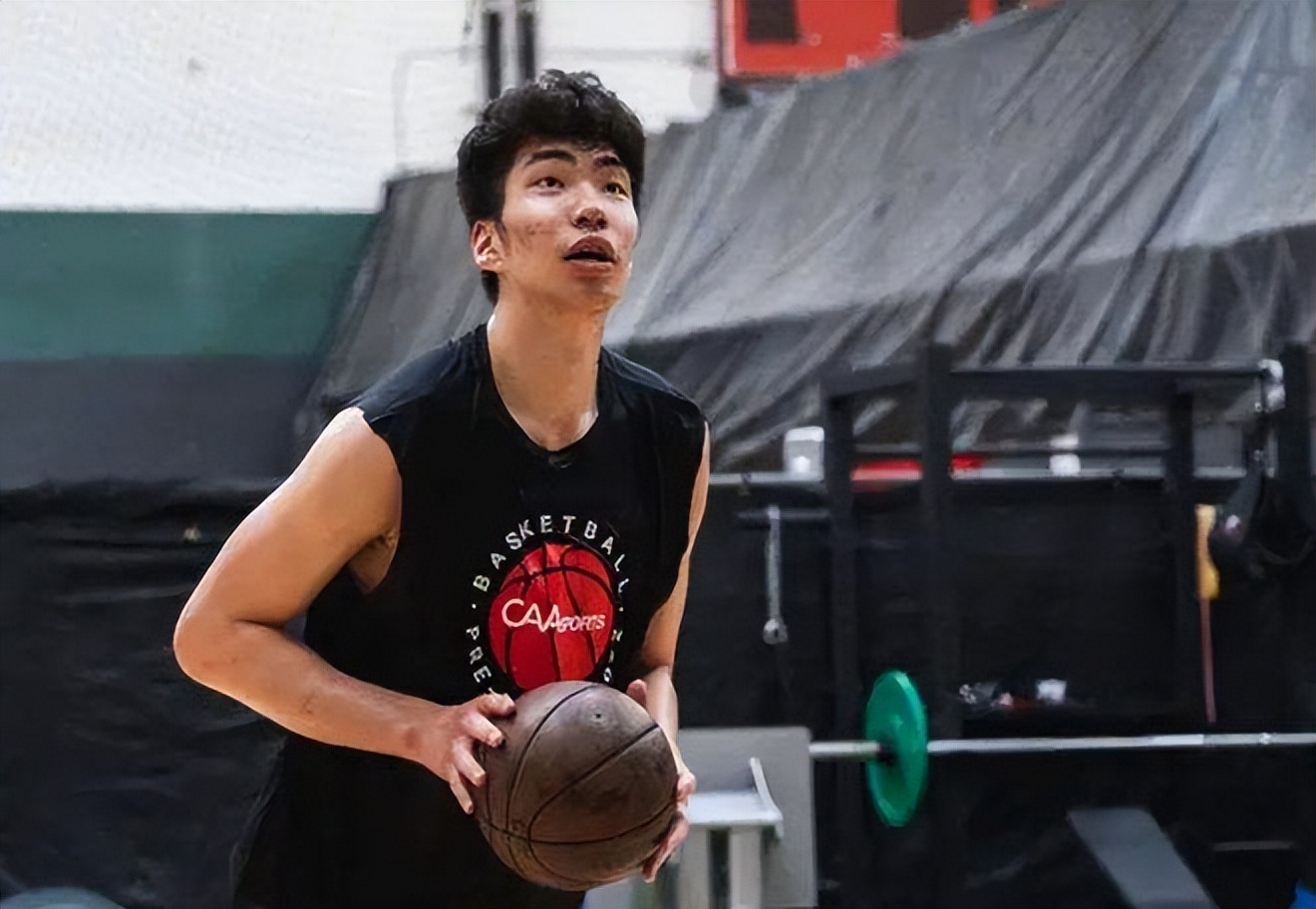 Four Shao's impact on the NBA failed!The two have returned to China ...