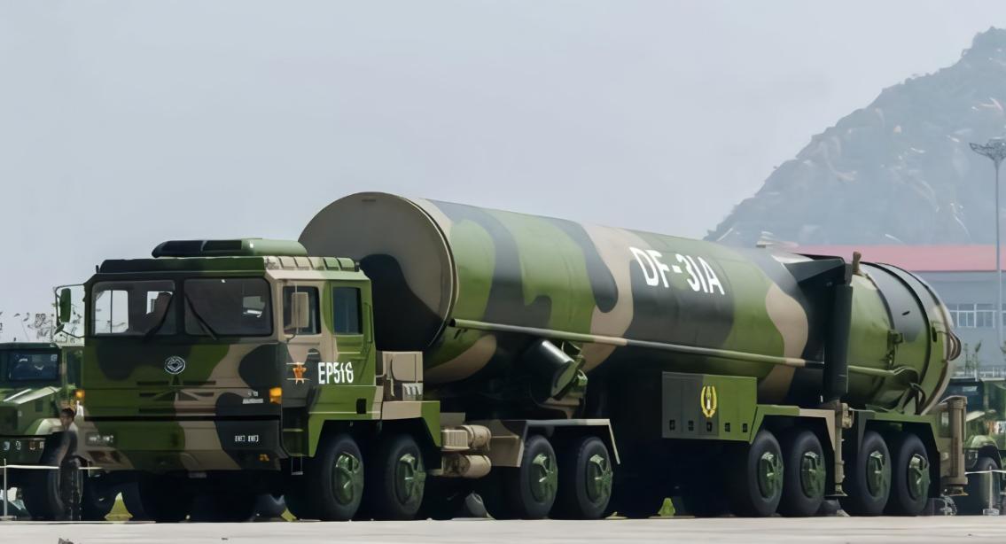 If we suffer a nuclear attack, may Dongfeng missiles fly into the east ...
