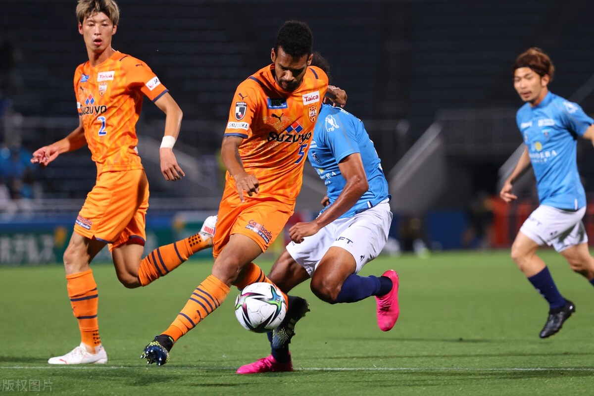 MLS: Minnesota United VS Los Angeles FC Japan MLS: Refa Yamaguchi VS ...