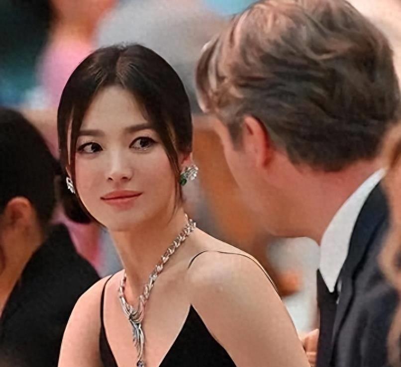 National goddess Song Hye Kyo: She looks glamorous on the outside, but ...