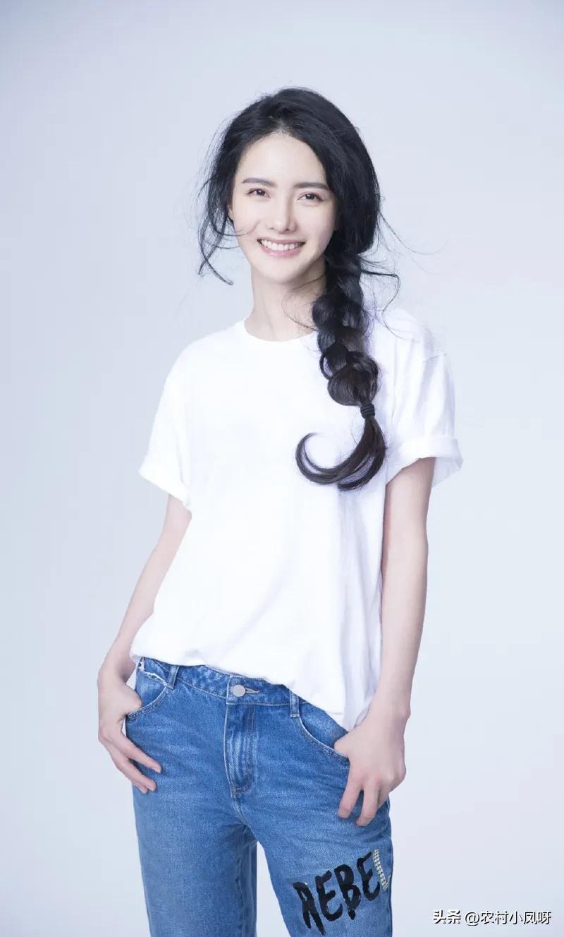 Share pictures——Zhang Zhixi, the goddess of temperament - iNEWS