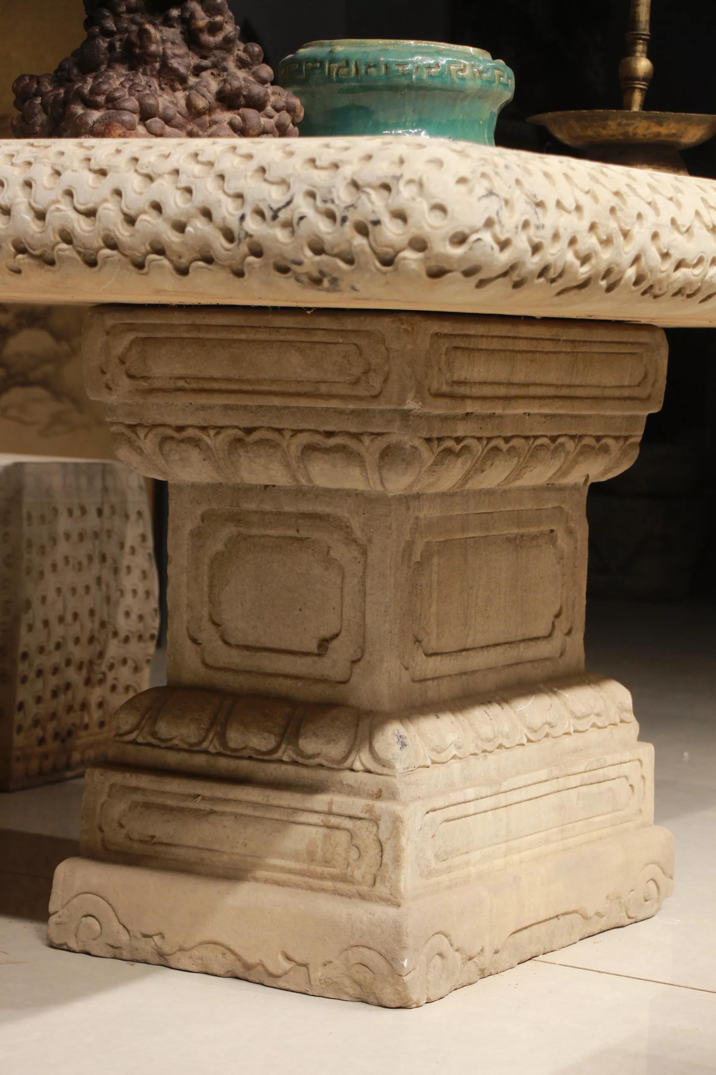 white marble table and stool - iNEWS