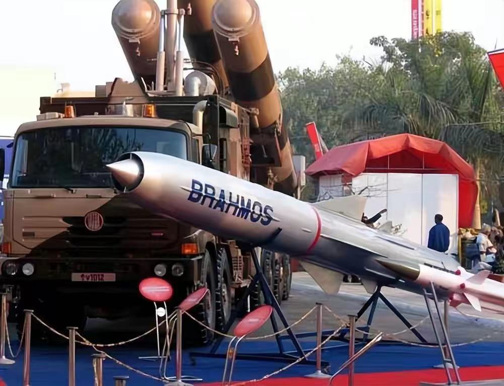 With 2.8 times the speed of sound missiles rushing to help, Russia is ...