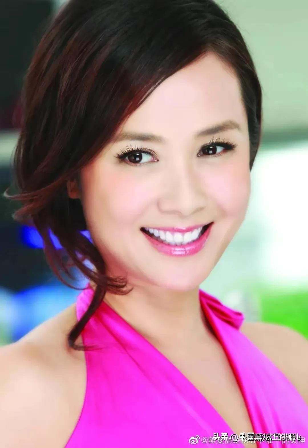 Movie star Jiang Wenli - beautiful photo - iNEWS