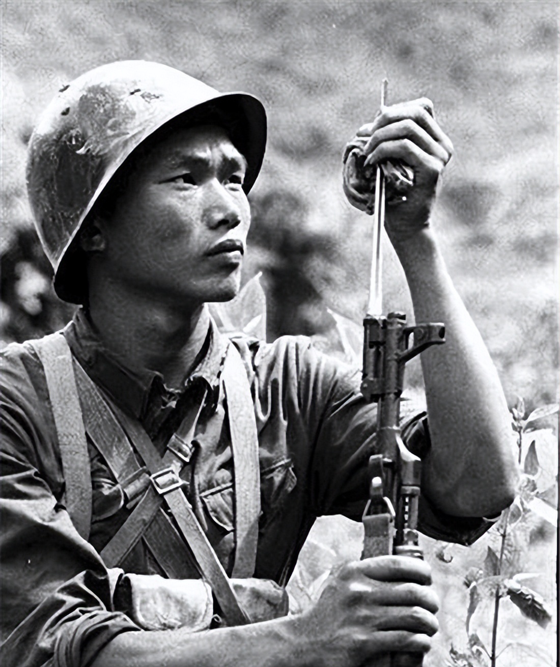 The brave man wins when they meet on a narrow road - the legend of the ...
